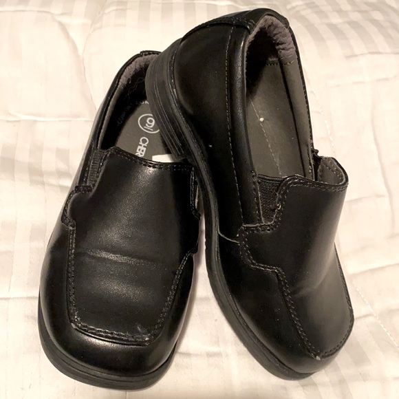 Cherokee | Shoes | Size 9 Little Boys Black Loafers Like New | Poshmark
